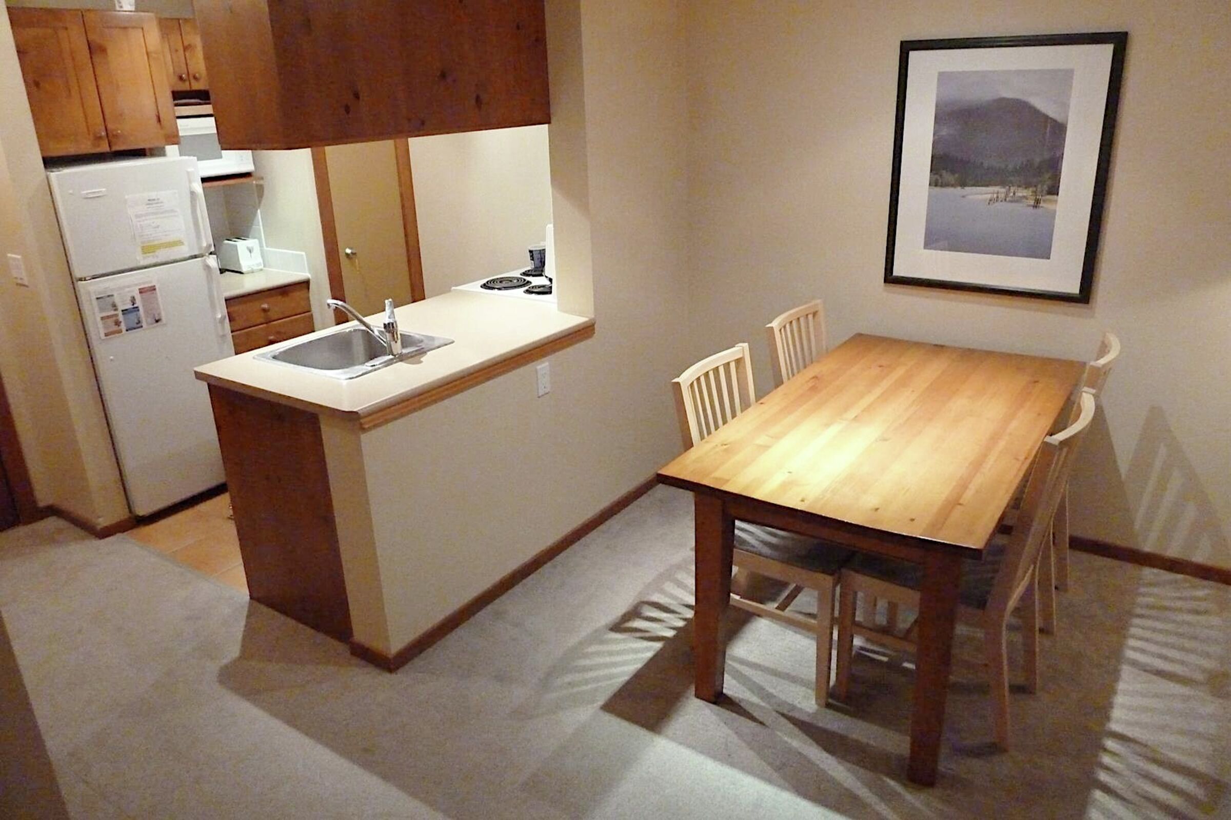 Fireside Lodge Ski Lodging - Condo at Sun Peaks